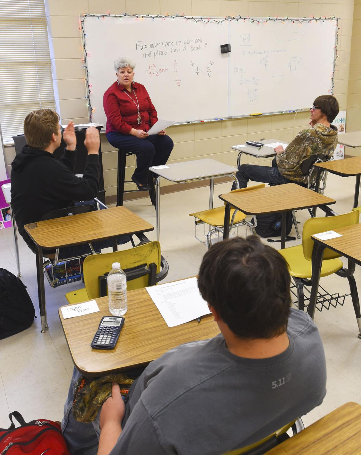 East Lawrence High School iLearning | Gallery | decaturdaily.com