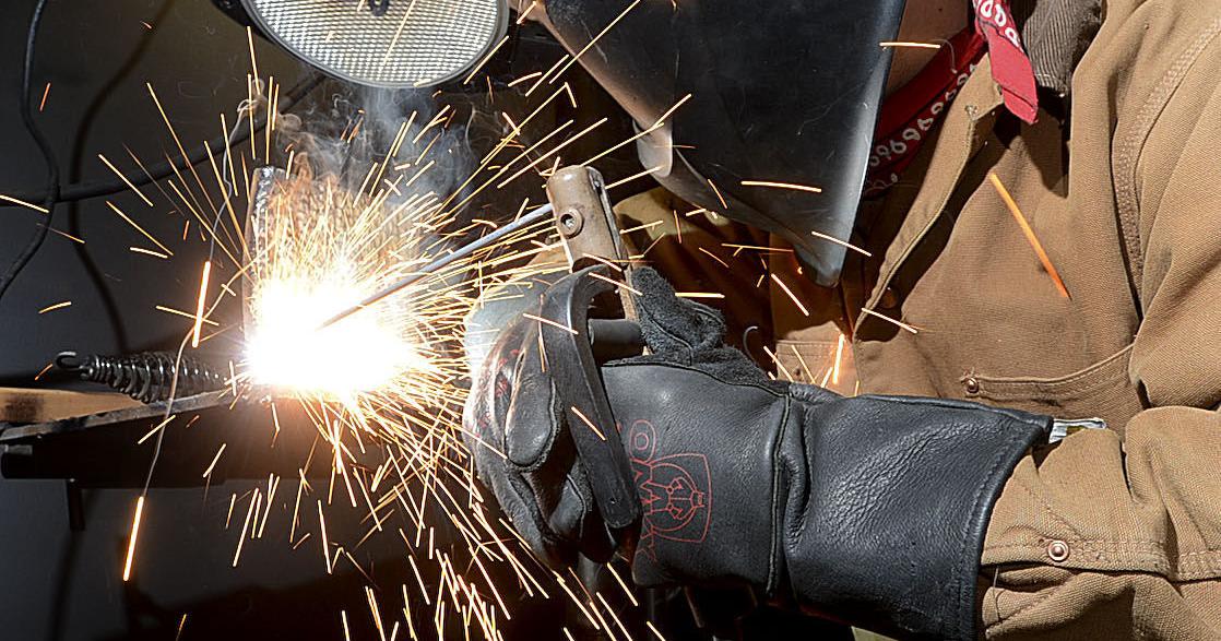 Calhoun welding program earns national accreditation | Lawrence County ...