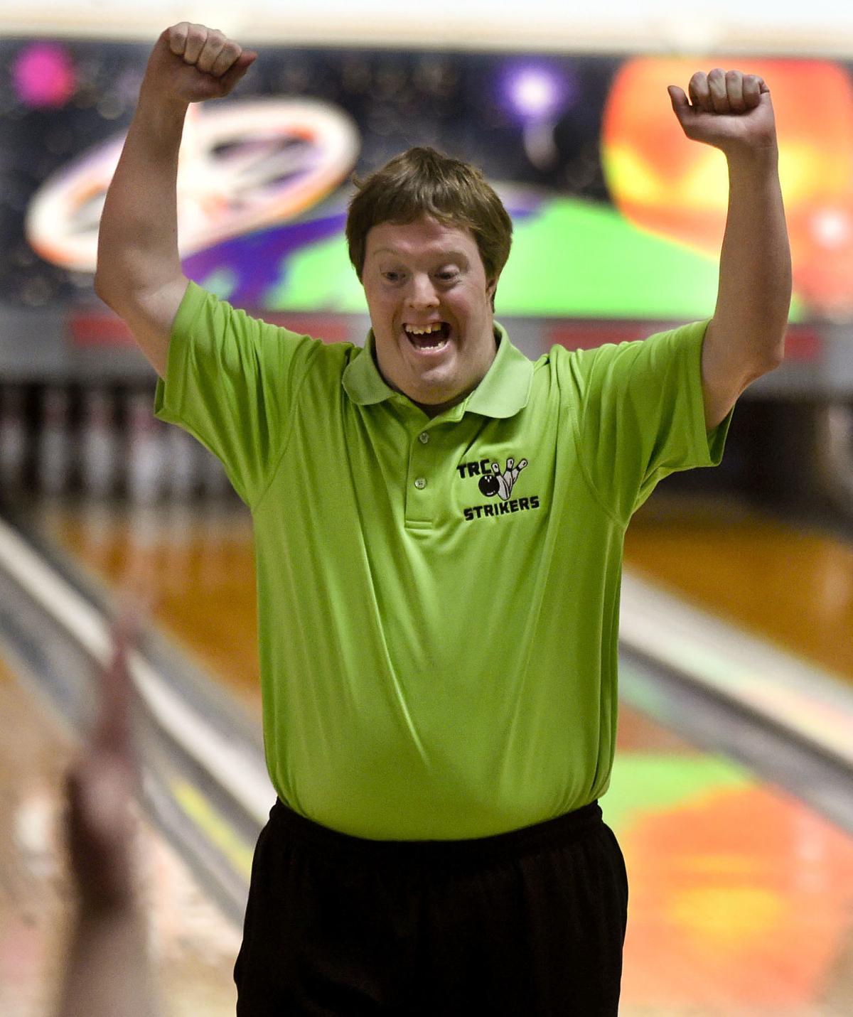 Special Olympics Bowling | Gallery | decaturdaily.com