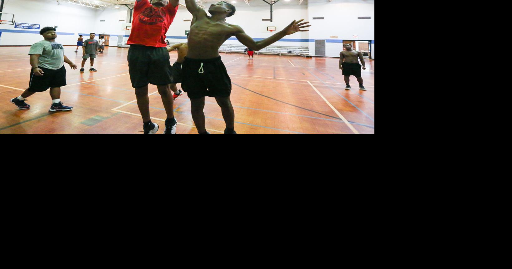 Council changes course, approves extended hours at Fort Decatur ...