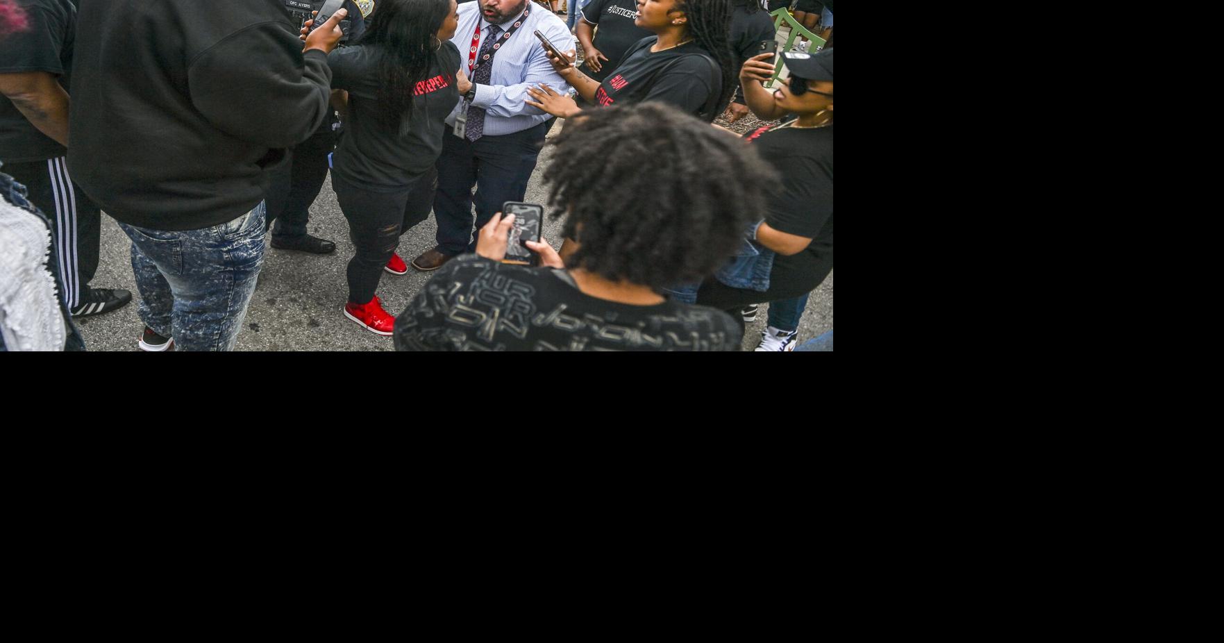 Steve Perkins' widow handcuffed, others arrested during 3rd Friday ...
