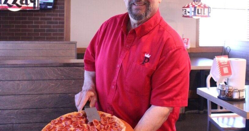 Local legend retires after 34 years at Hartselle Pizza Hut | Hartselle ...