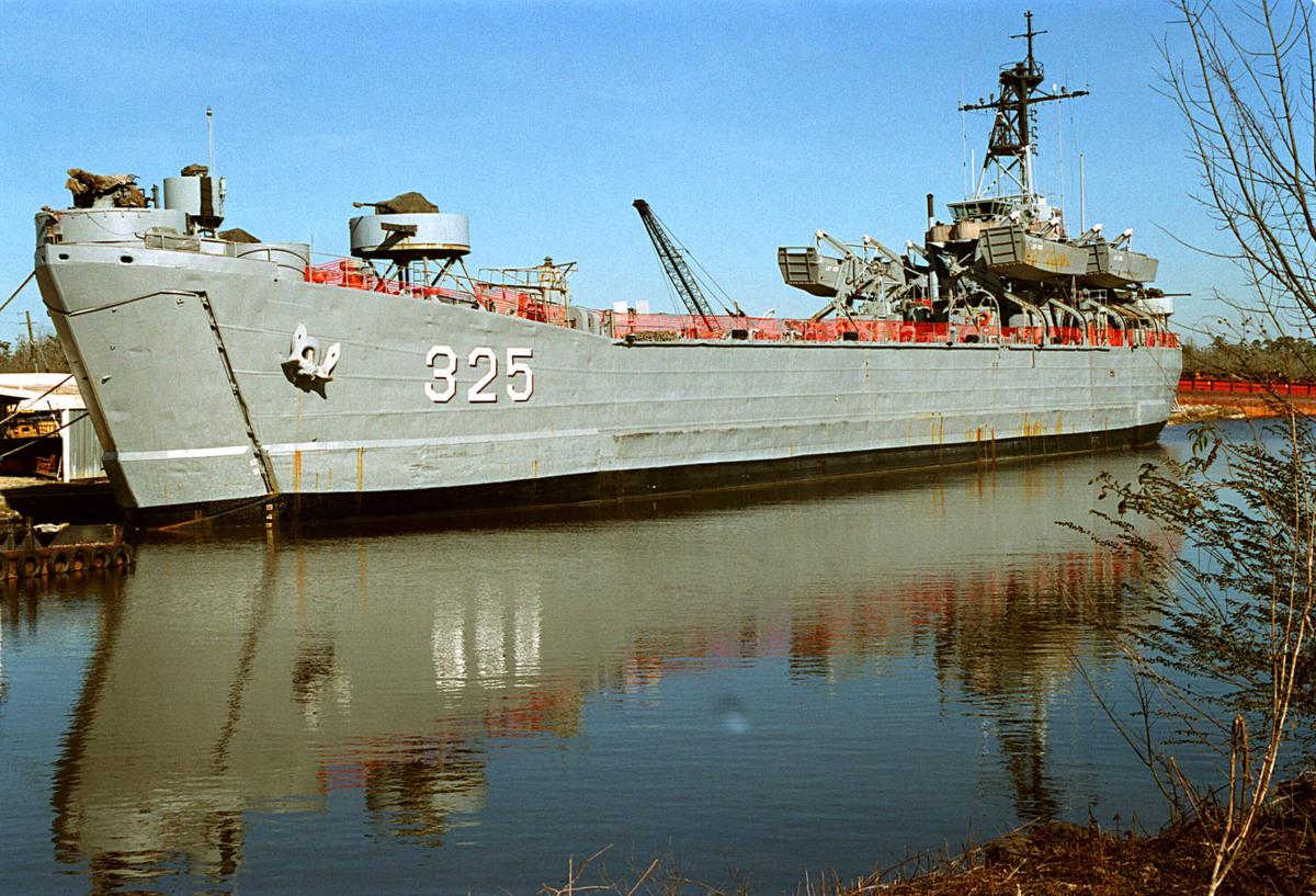 WWII ship LST-325 to visit city Wednesday | News | decaturdaily.com
