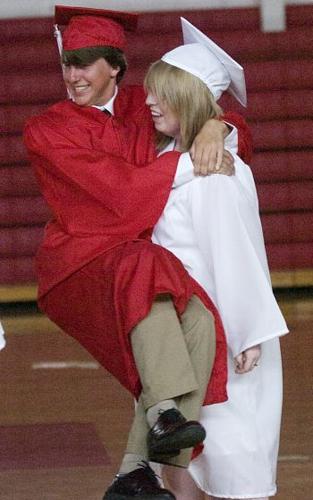 Giving a classmate a lift | Local News | decaturdaily.com