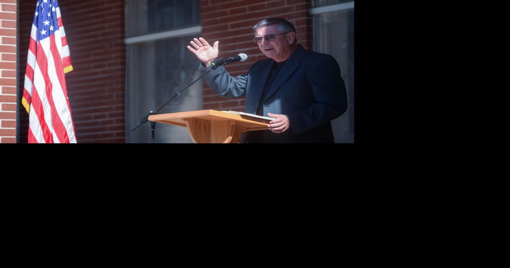 Decatur Baptist changes leaders after 33 years | Local News ...