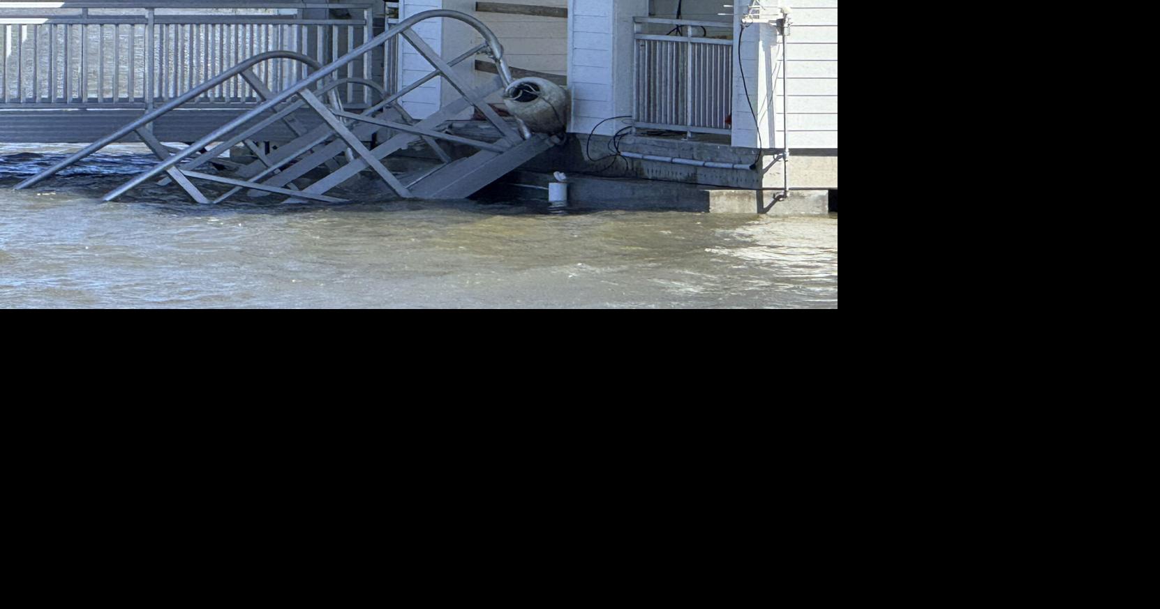 Georgia authorities investigating a dock gangway collapse that killed 7 ...