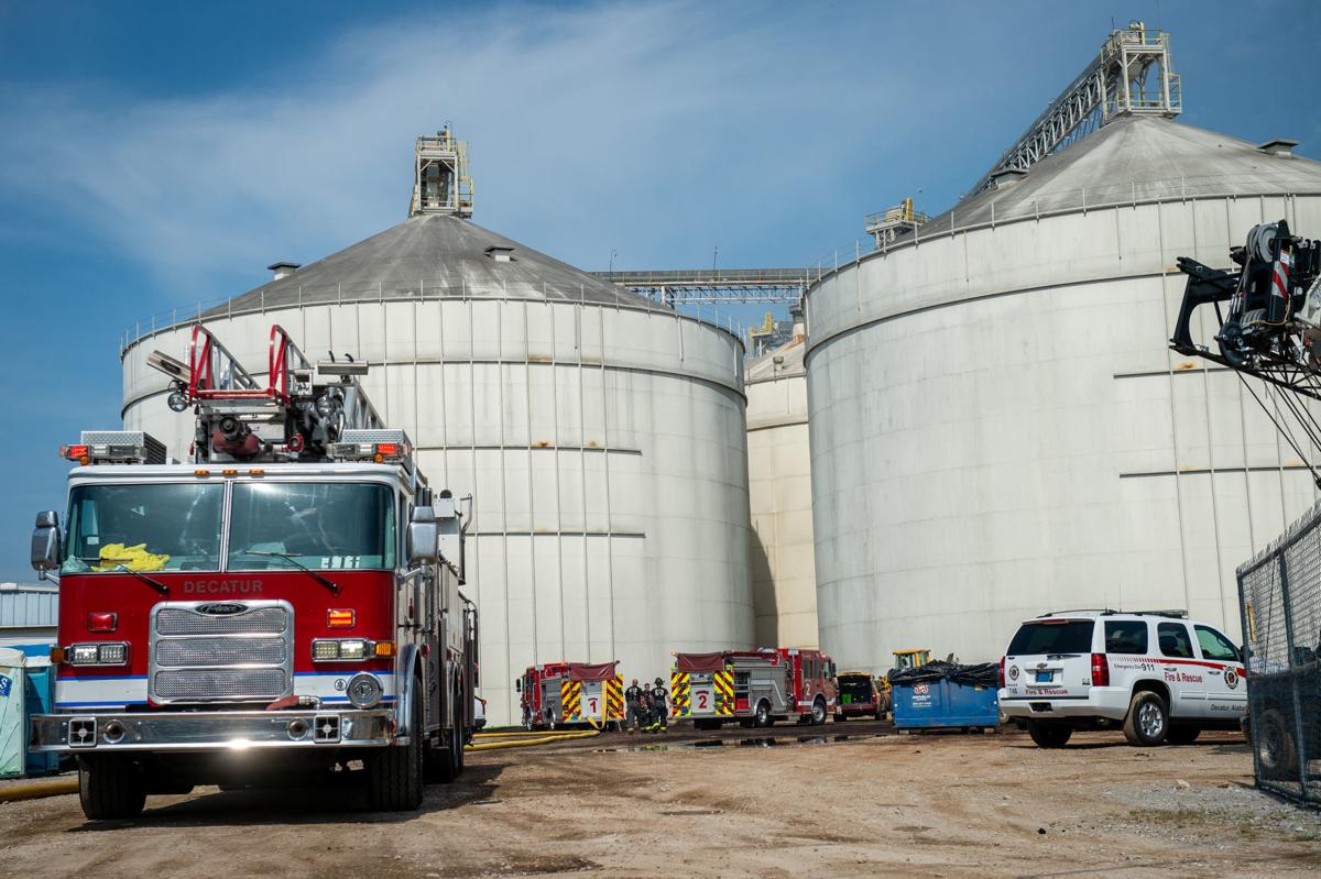 Firefighters extinguish soybean fire at Bunge plant | Local News ...