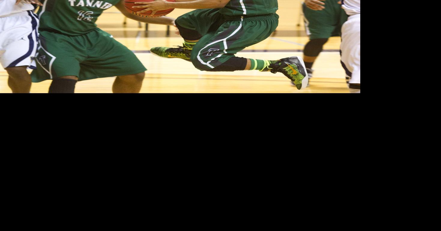 Tanner boys defeat Tarrant in NW Regional | Gallery | decaturdaily.com