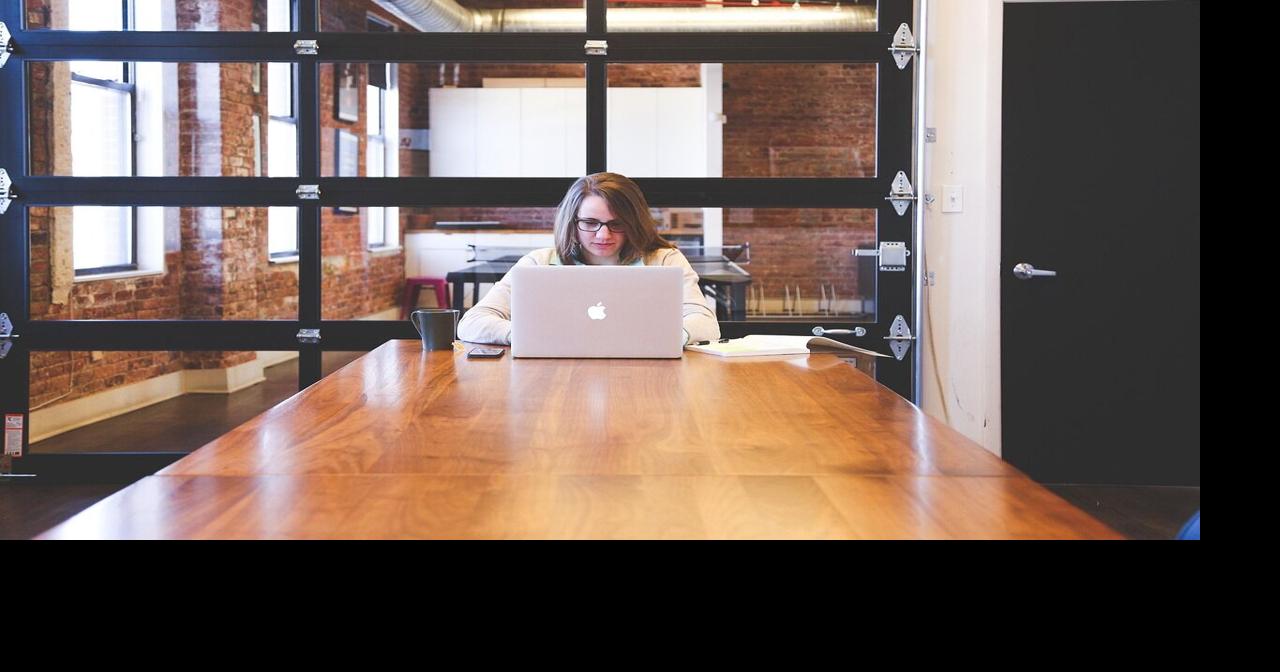 EssayHub Review: Why Students Recommend It to Each Other | Sponsored ...