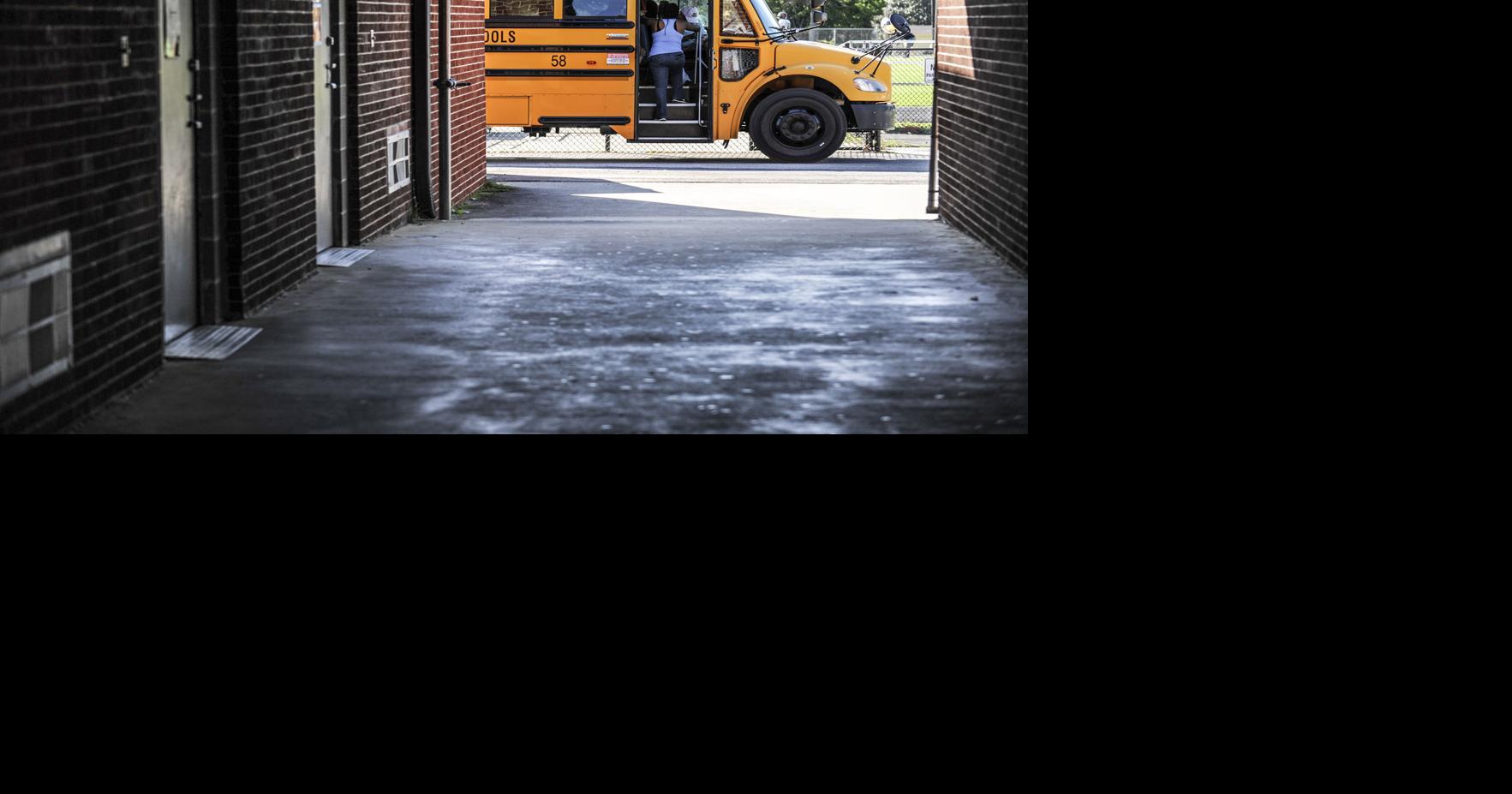 Decatur City Schools has no plans to alter attendance zones, bus ...