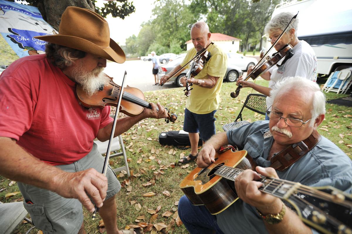 Fiddlers Warm Up | News | decaturdaily.com
