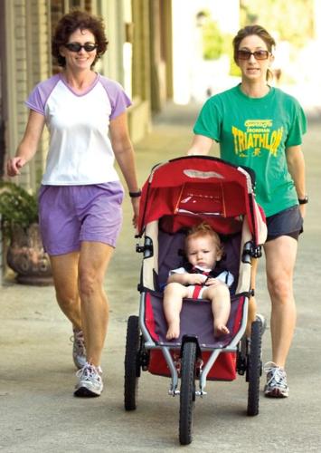 Sidewalk strut and stroll | Local News | decaturdaily.com