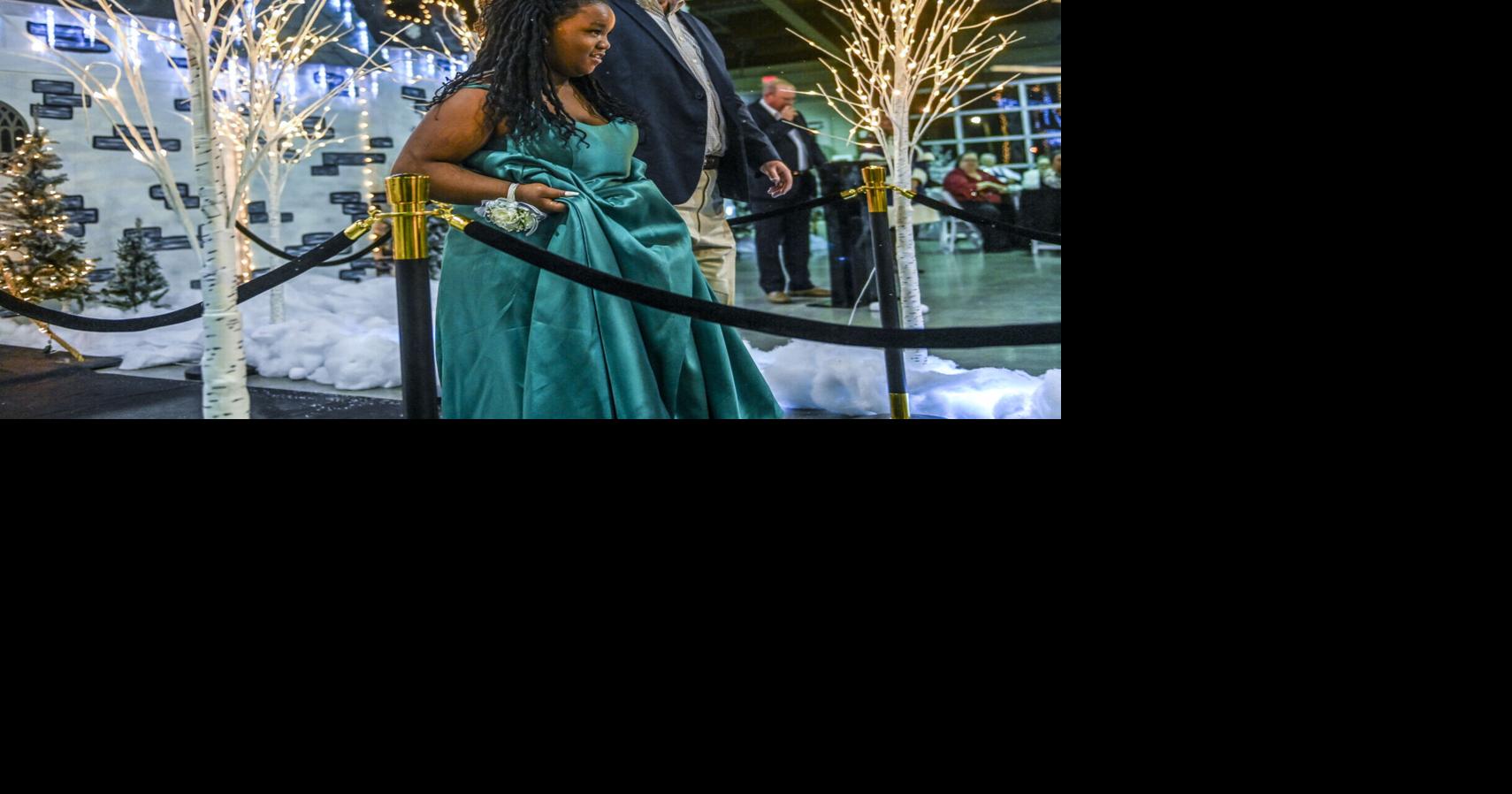 Winter Wonderland prom | News | decaturdaily.com