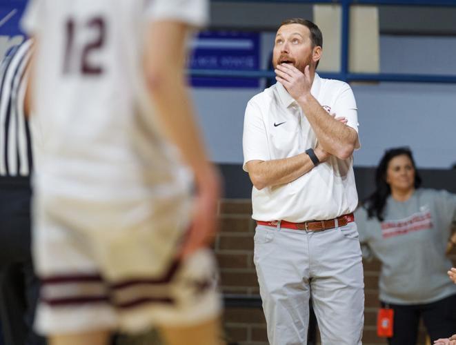 West Morgan boys basketball vs. Haleyville | Sports | decaturdaily.com