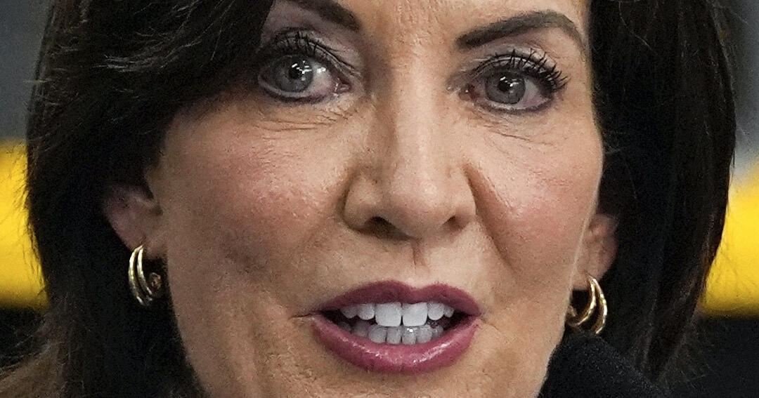 New York's governor meets top political leaders as she weighs removing ...