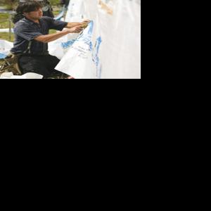 Mennonites, Amish help rebuild | Archives | decaturdaily.com