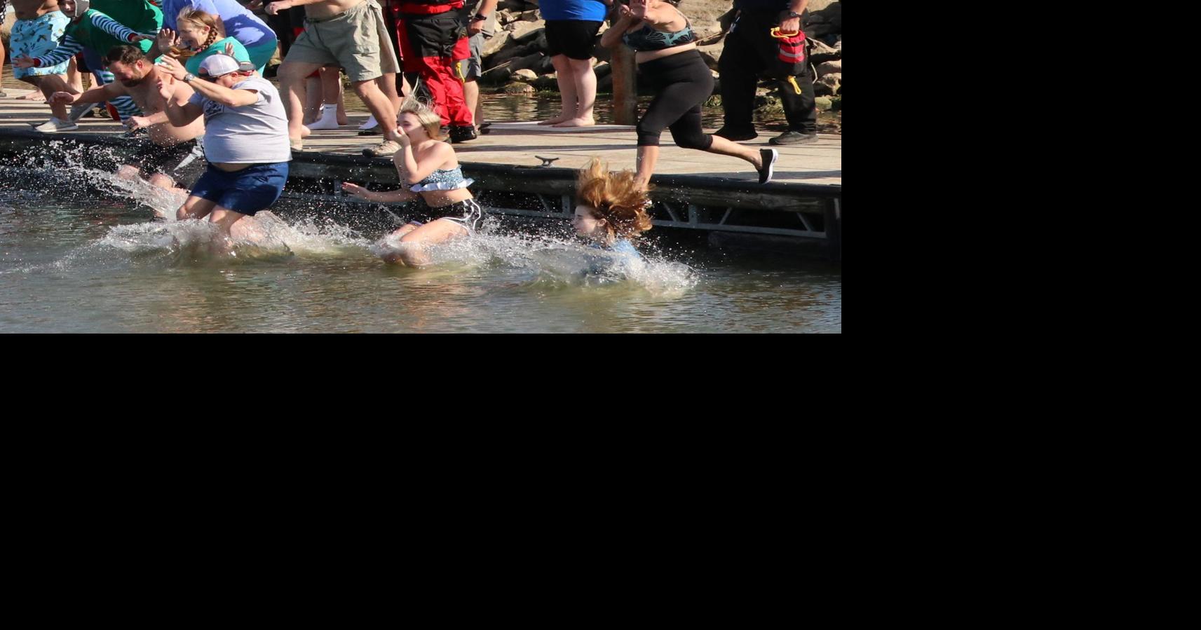 Dozens brave 52-degree water in Polar Bear Plunge | Decatur ...