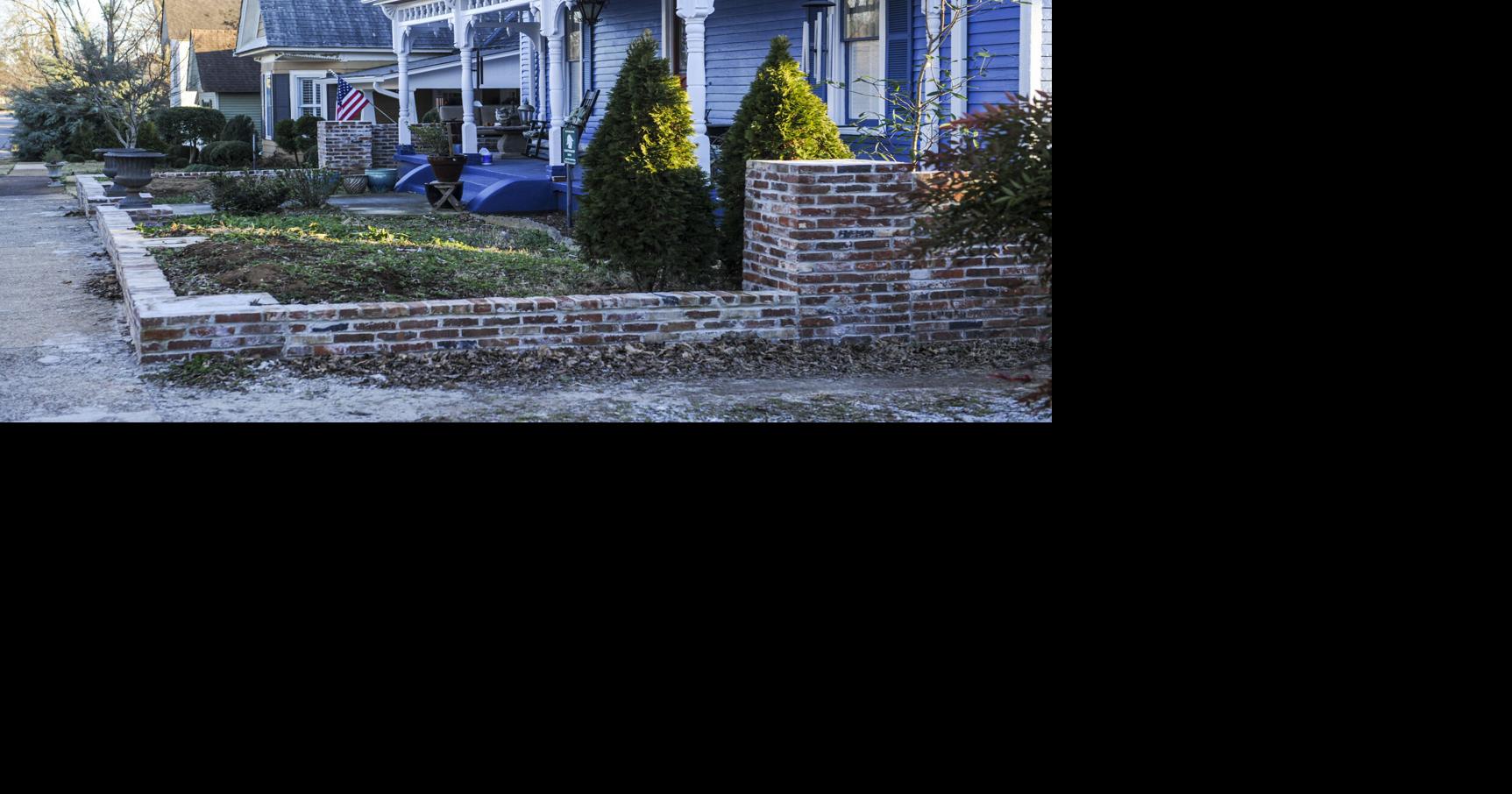 'Tear down that wall': City takes homeowner to court | Decatur ...