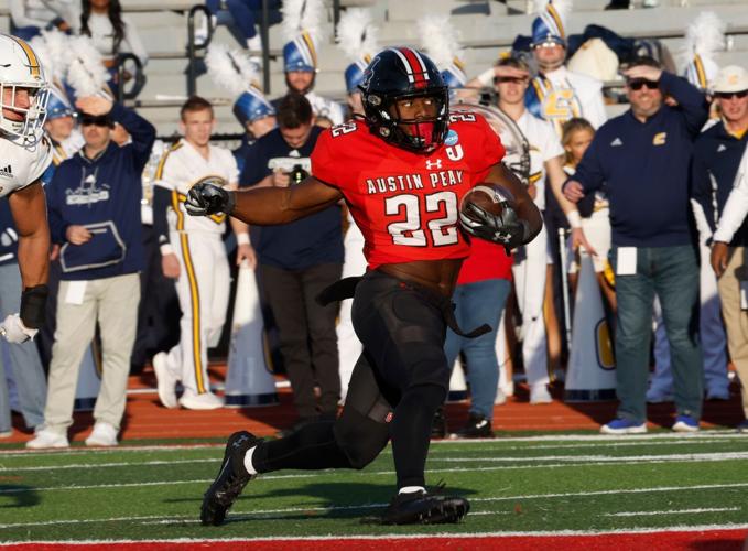 Two former Austin stars joining new football programs | Austin ...