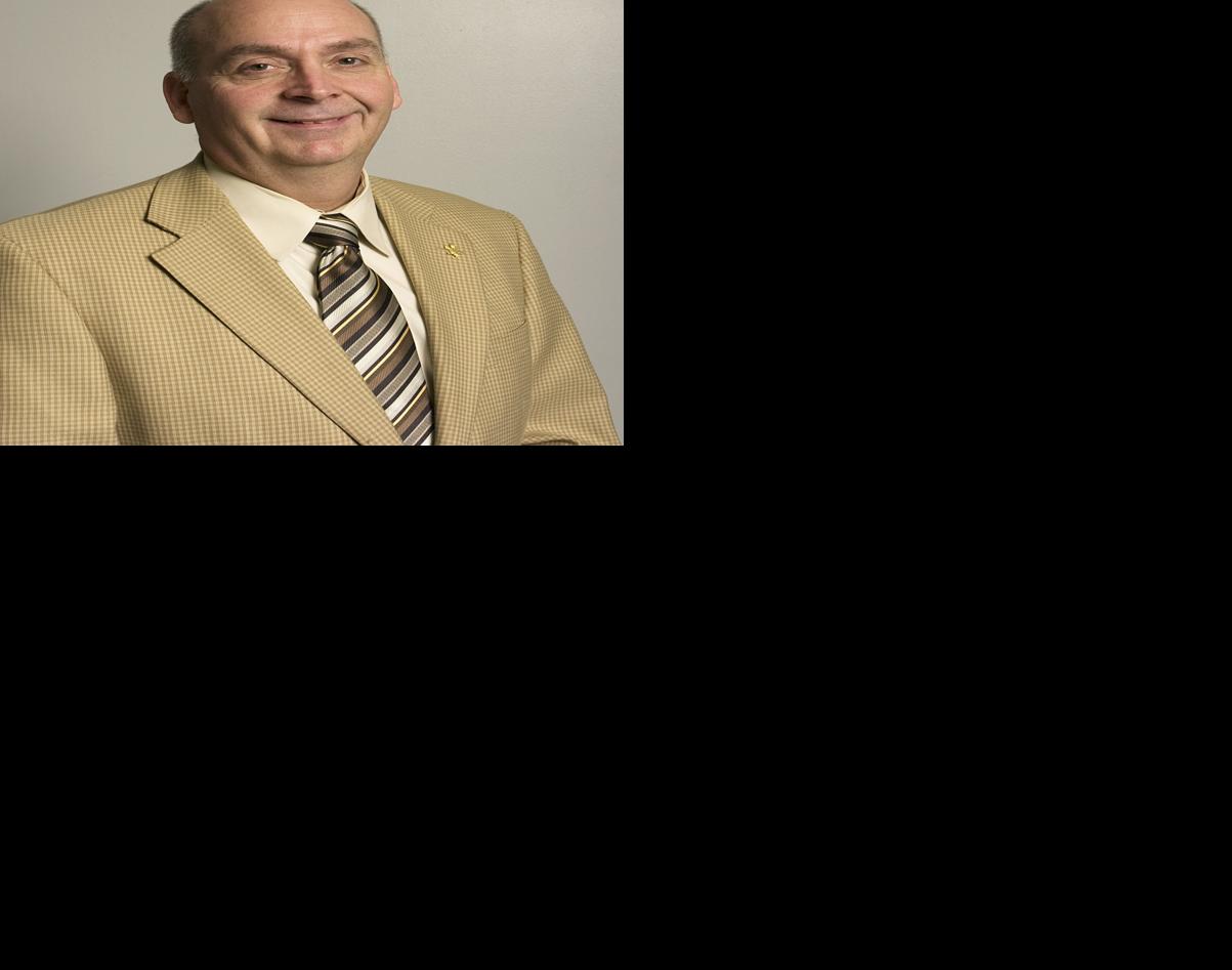 Long blasts state over mental health cuts | Local News | decaturdaily.com