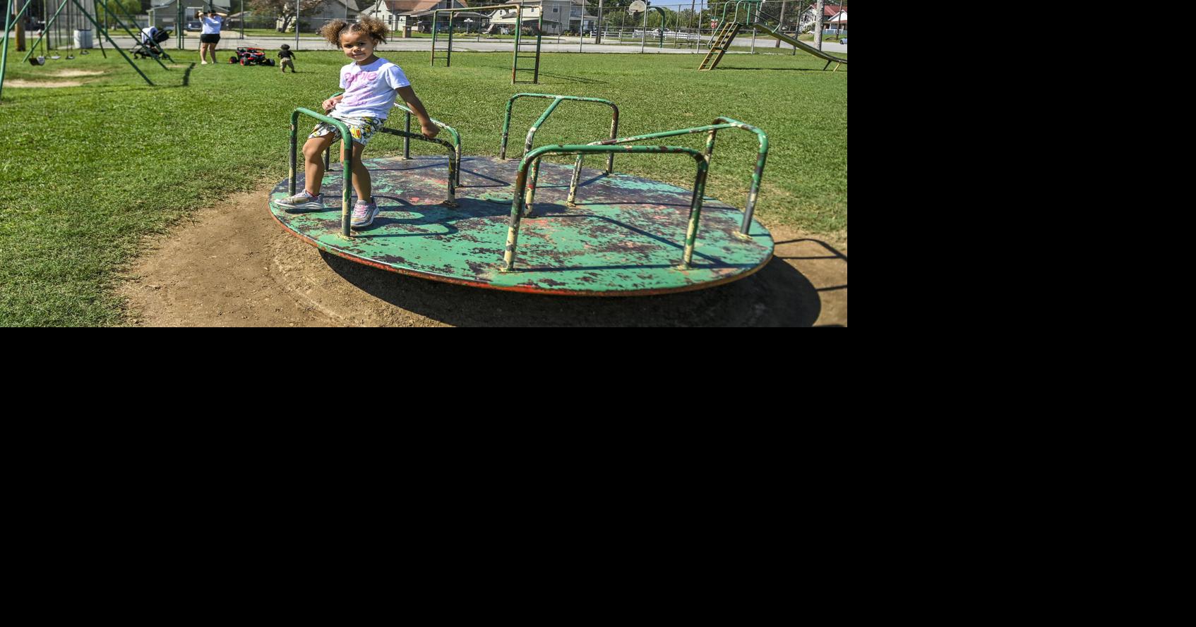 Council considers improvements and master plan for community parks ...