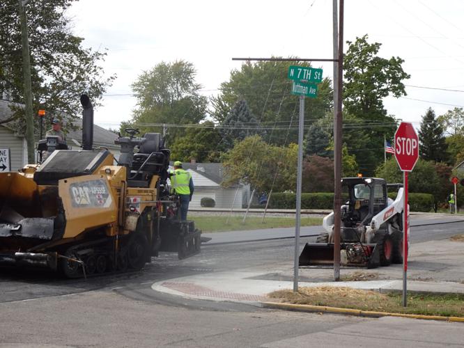 Paving The Streets of Decatur | Photo Galleries | decaturdailydemocrat.com