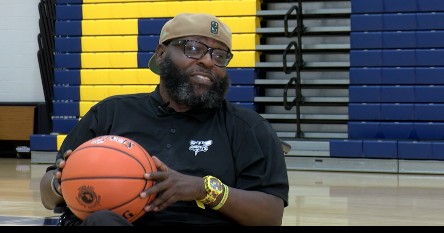 Charlotte Hornets PA Announcer Pat Doughty talks career journey from ...