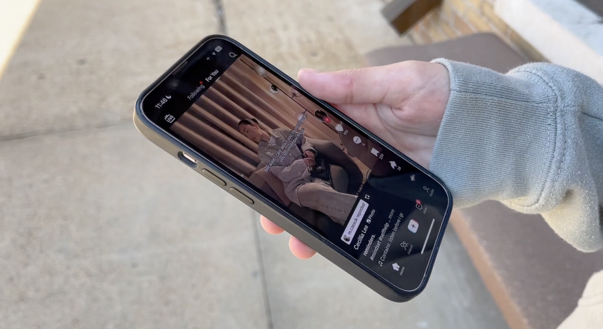 Teenagers Getting Paid for Stripping on TikTok | News | deltanews.tv
