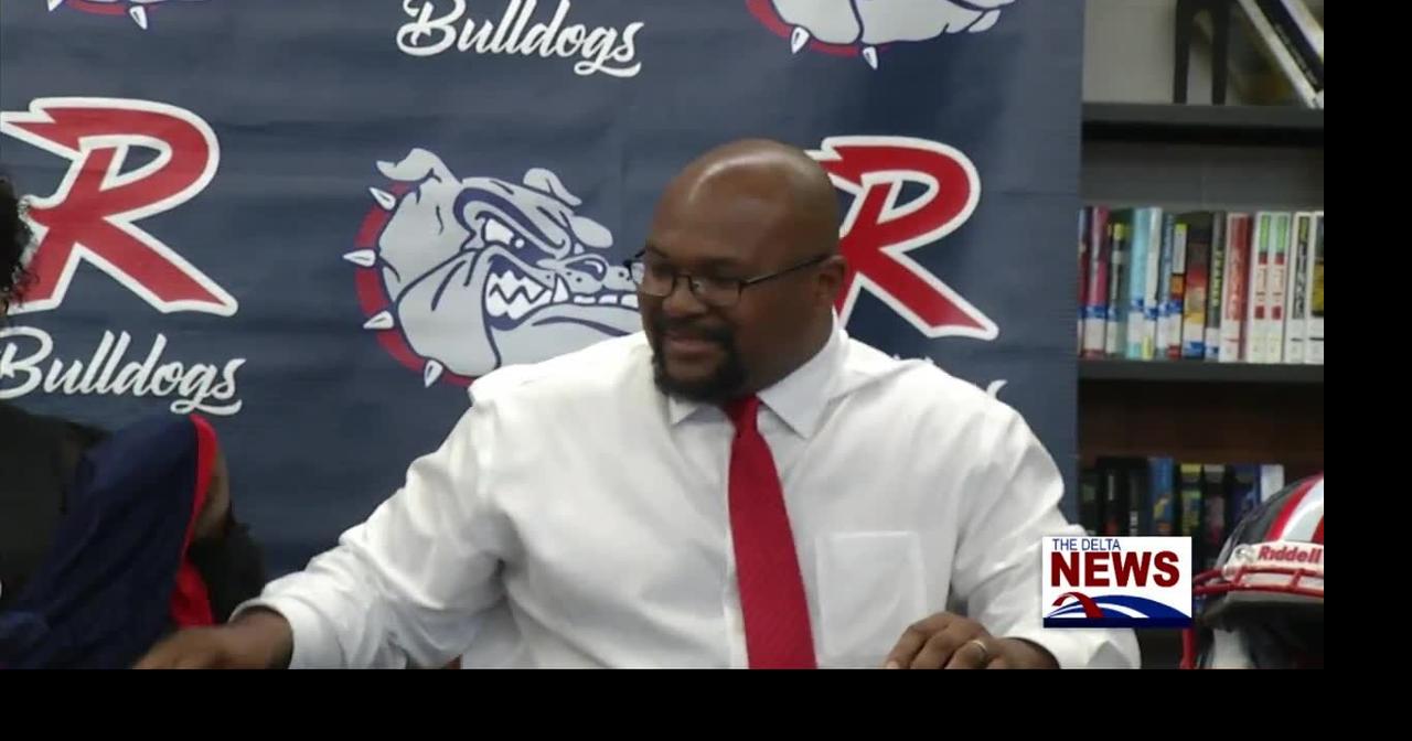 Riverside Names Adrian Agee Head Football Coach | News | deltanews.tv