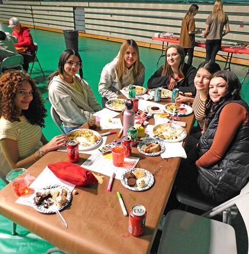 Delta High students begin Thanksgiving break with a time-honored ...