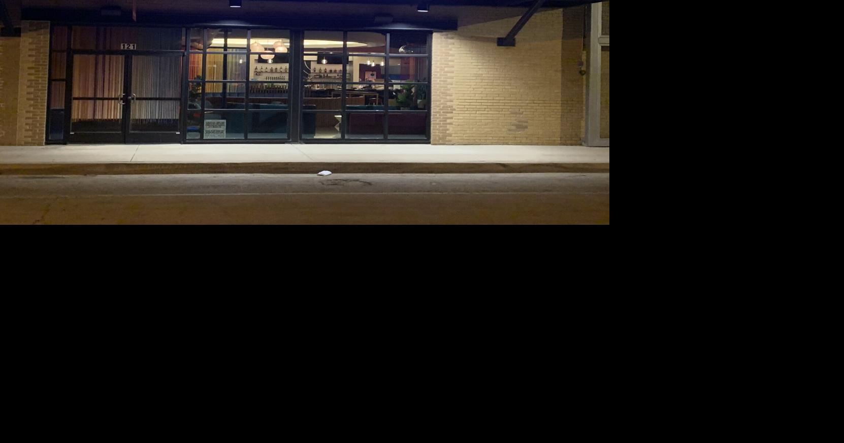 Get in the groove at Vinyl Lounge | Food & Drink | dentoncountymagazine.com