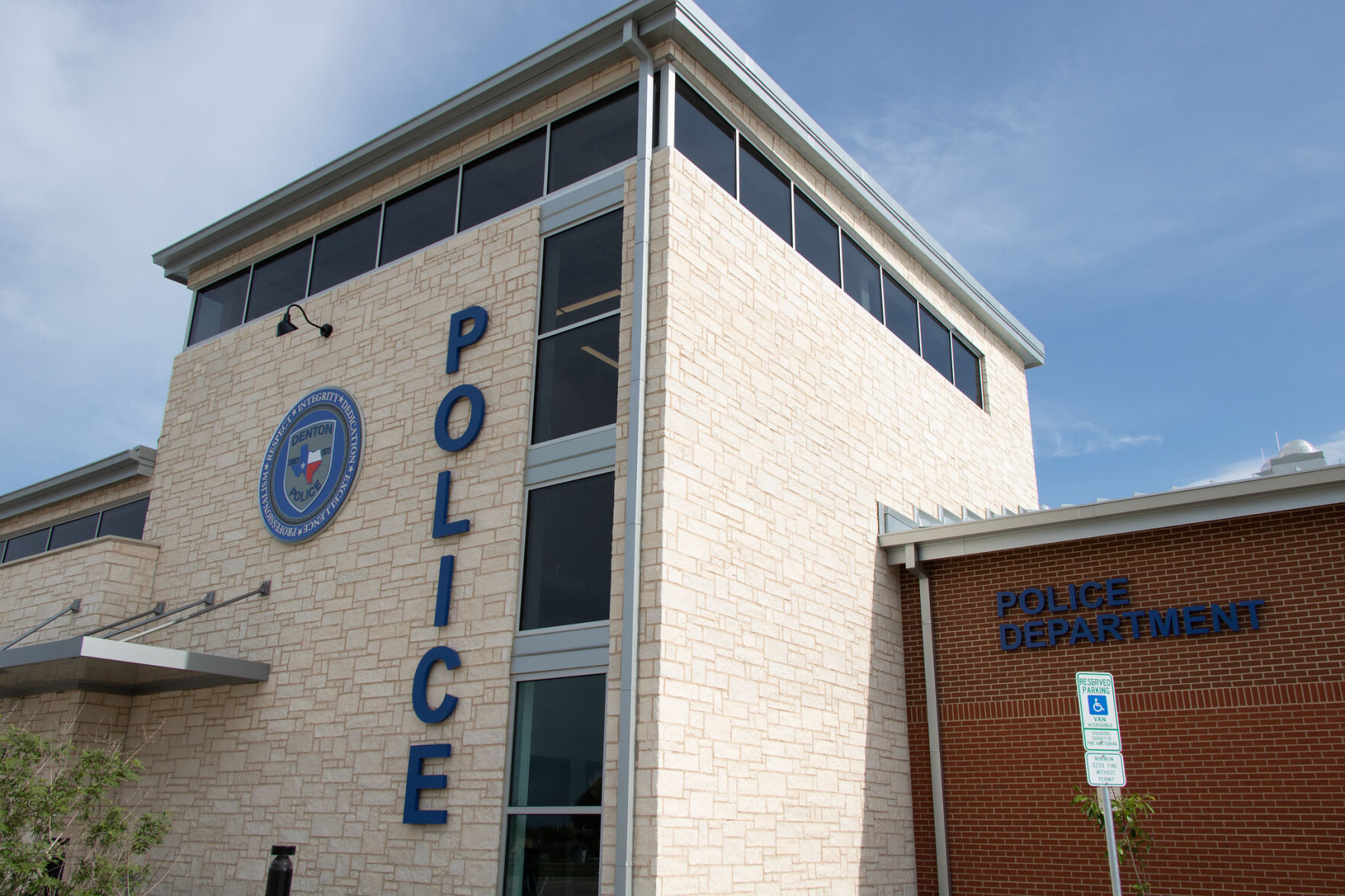 Man killed in Denton police shooting identified as a 25-year-old ...