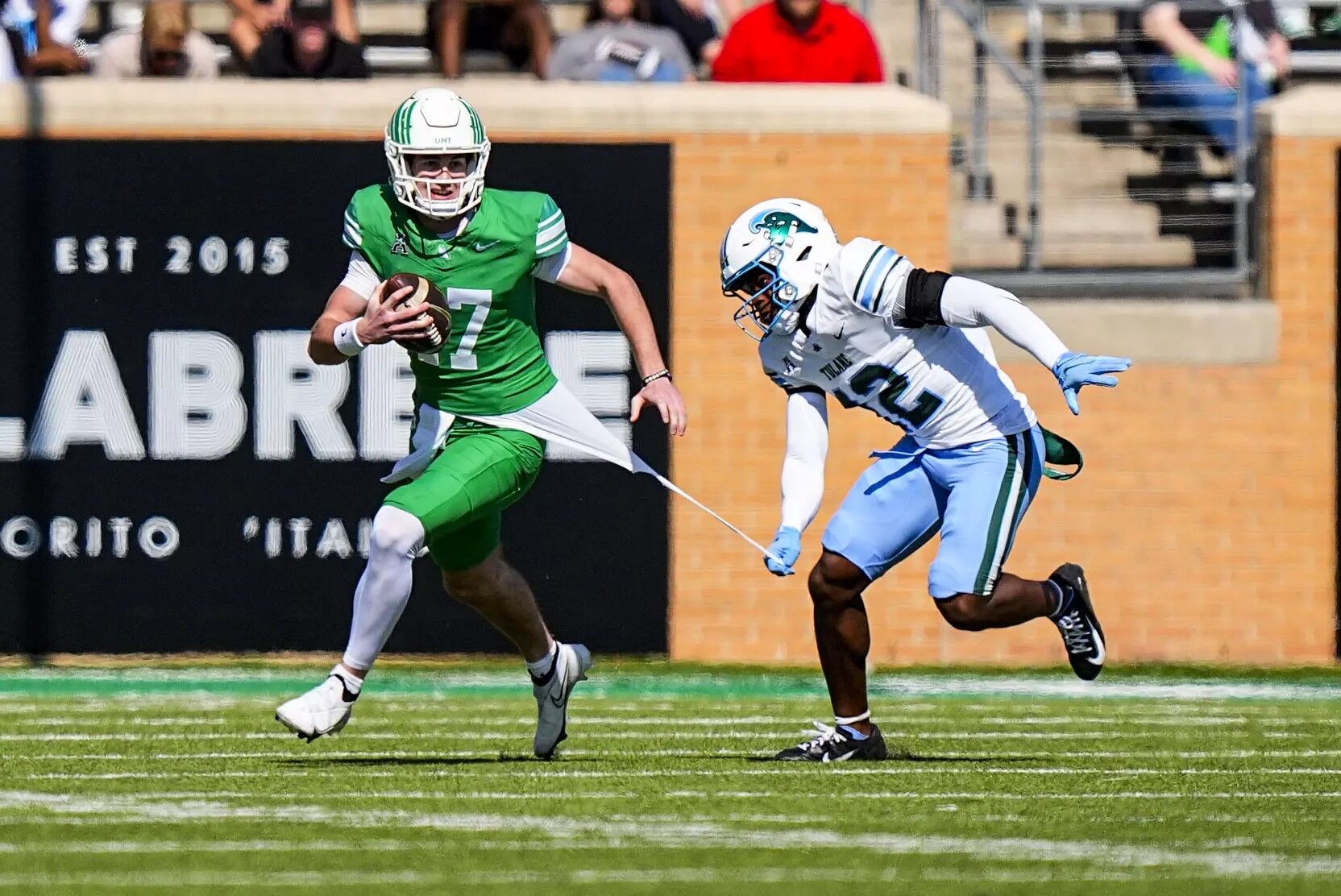 Journey to bowl start is a tale of perseverance for UNT QB Drew ...