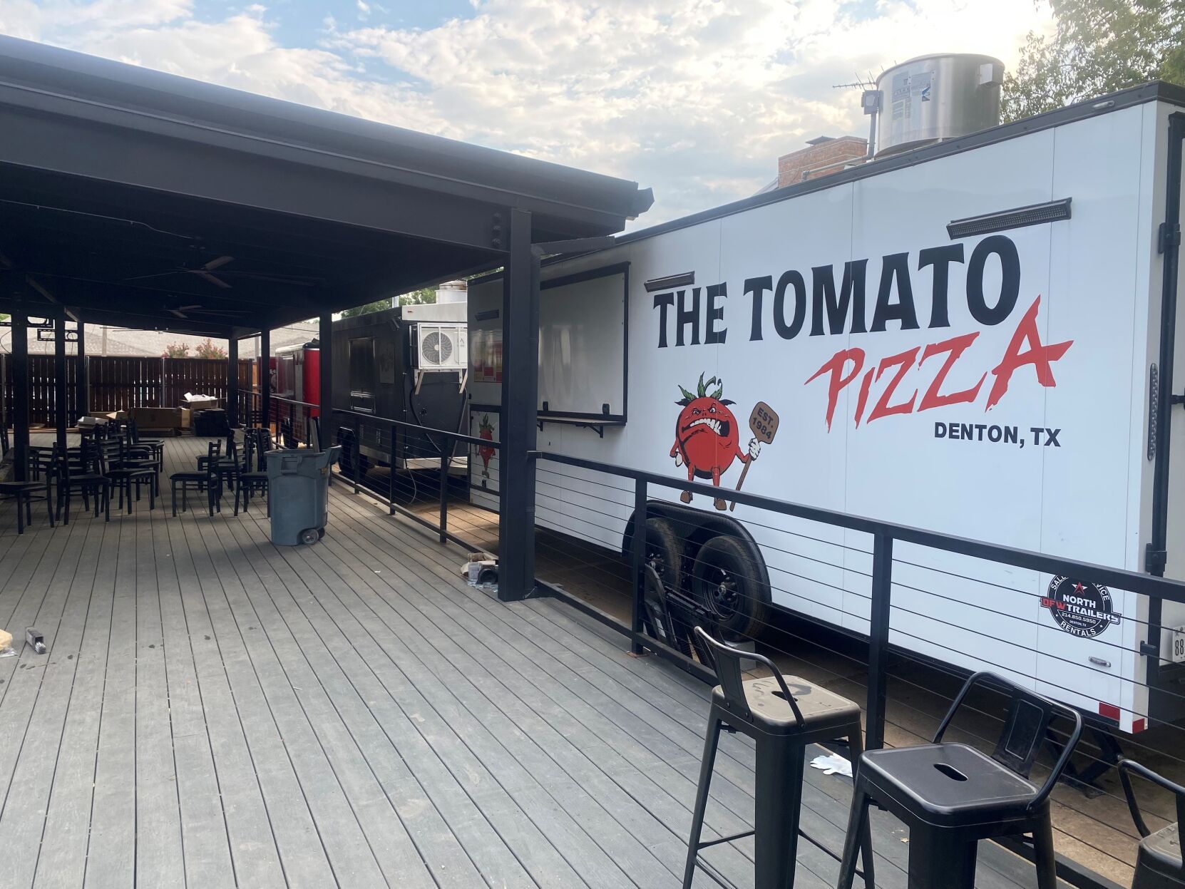 Buffalo Hirsch, the new Lewisville bar from the team behind East Side ...