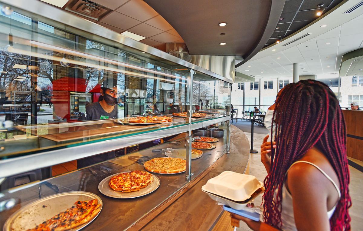 UNT's newest, largest dining hall boasts seven interior restaurants ...