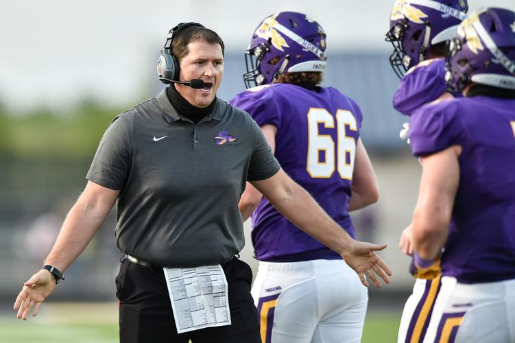 Football: Sanger looks to stay hot against Howe, improve to 3-0 for ...