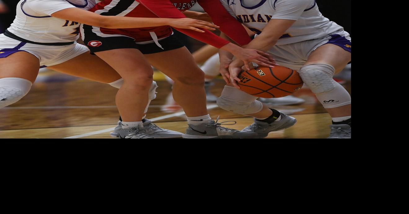 Sanger girls' lengthy run of district dominance continues in rout of ...