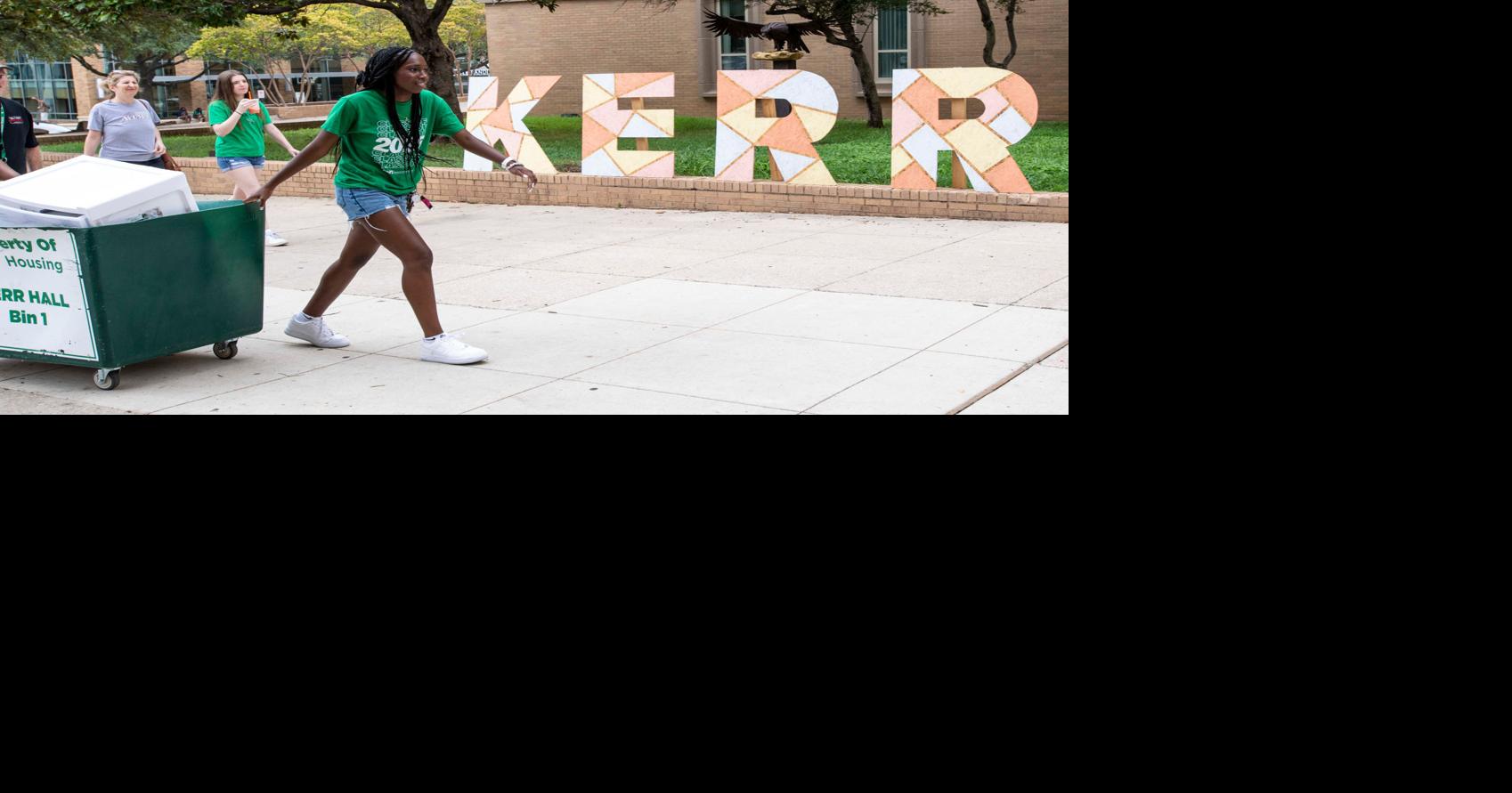 It's hot and about to rain. Must be move-in time at UNT. | University ...