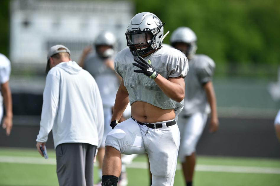 Football: Experience shows as Guyer opens spring practice | Sports ...