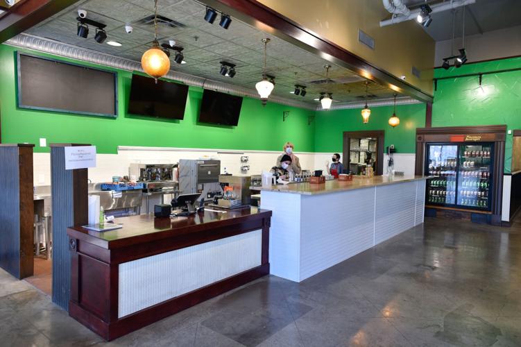 'The customer is rarely right': New restaurant embraces 'absurdity ...