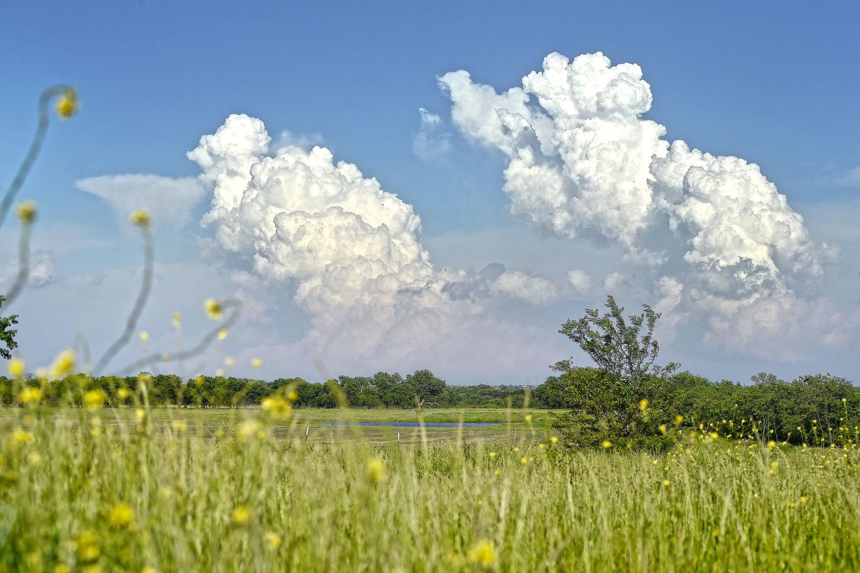 Dry line knocks out severe weather risk for Denton area | Weather ...
