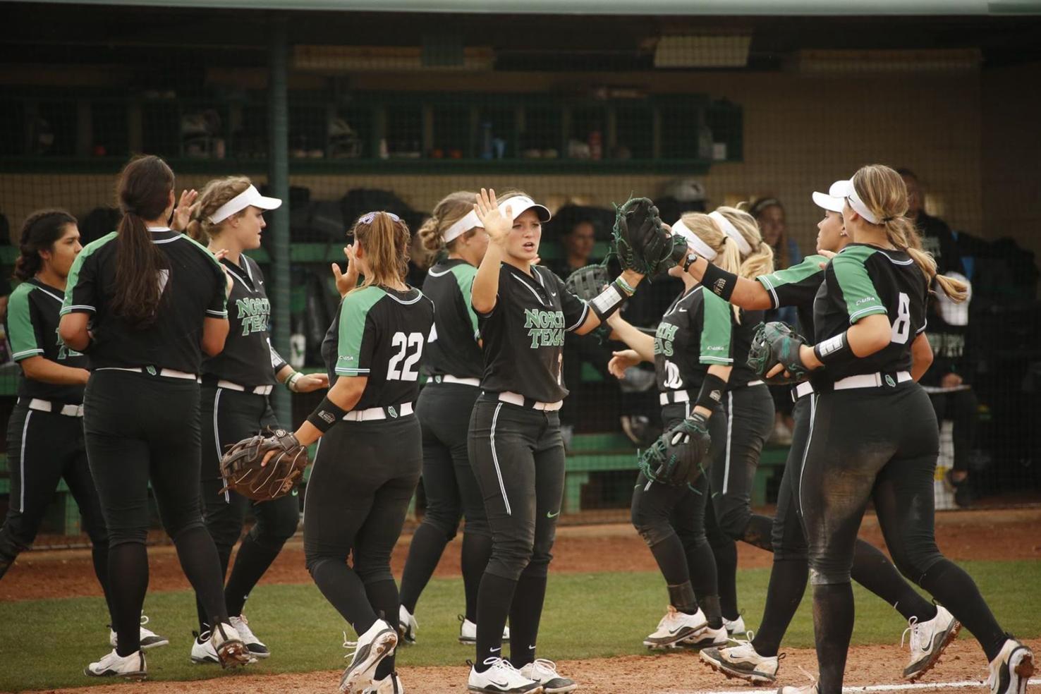Softball: North Texas wins doubleheader against Saint Mary's | Sports ...