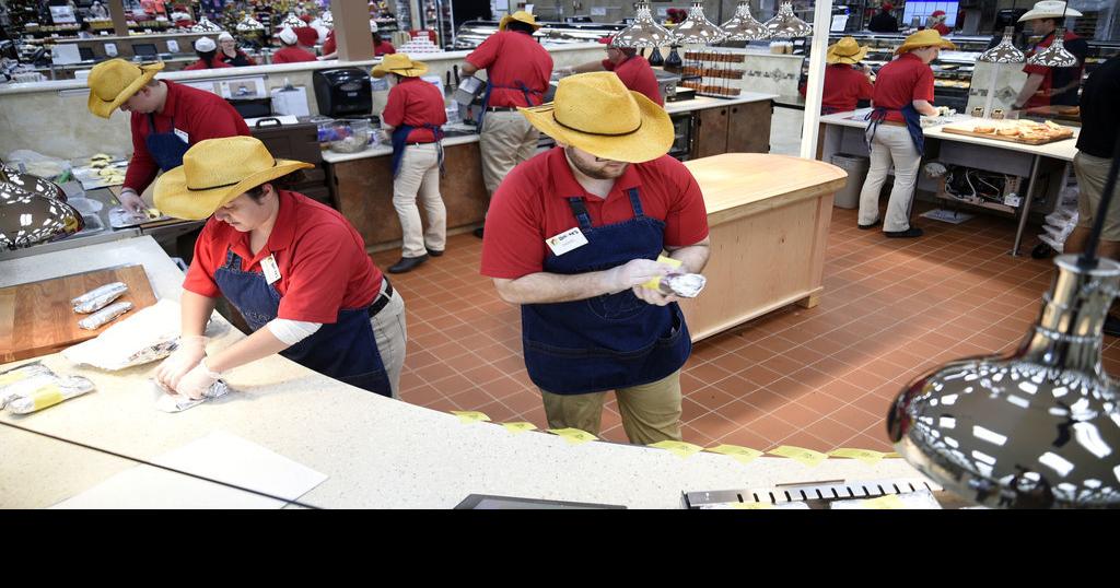 Buc-ee's employees | | dentonrc.com
