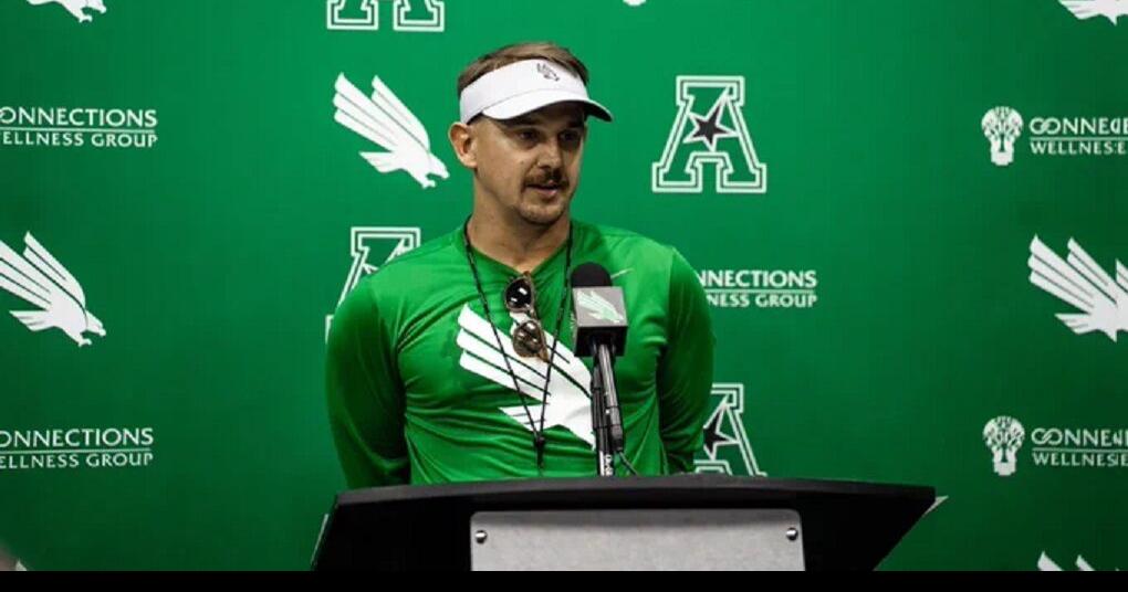 UNT’s quarterback situation anything but settled heading into game with ...