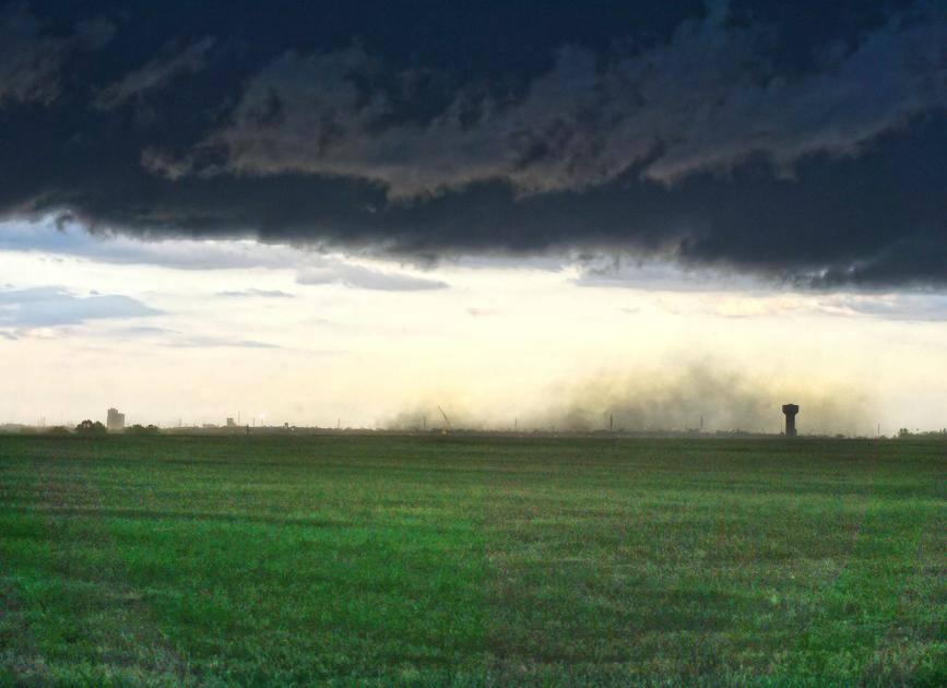 Gusty and dusty | Weather | dentonrc.com