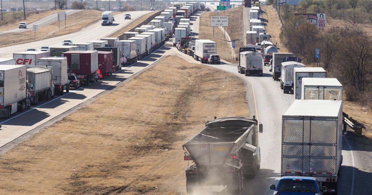 Early Tuesday Morning Crash Involving Two 18 Wheelers Closes Southbound