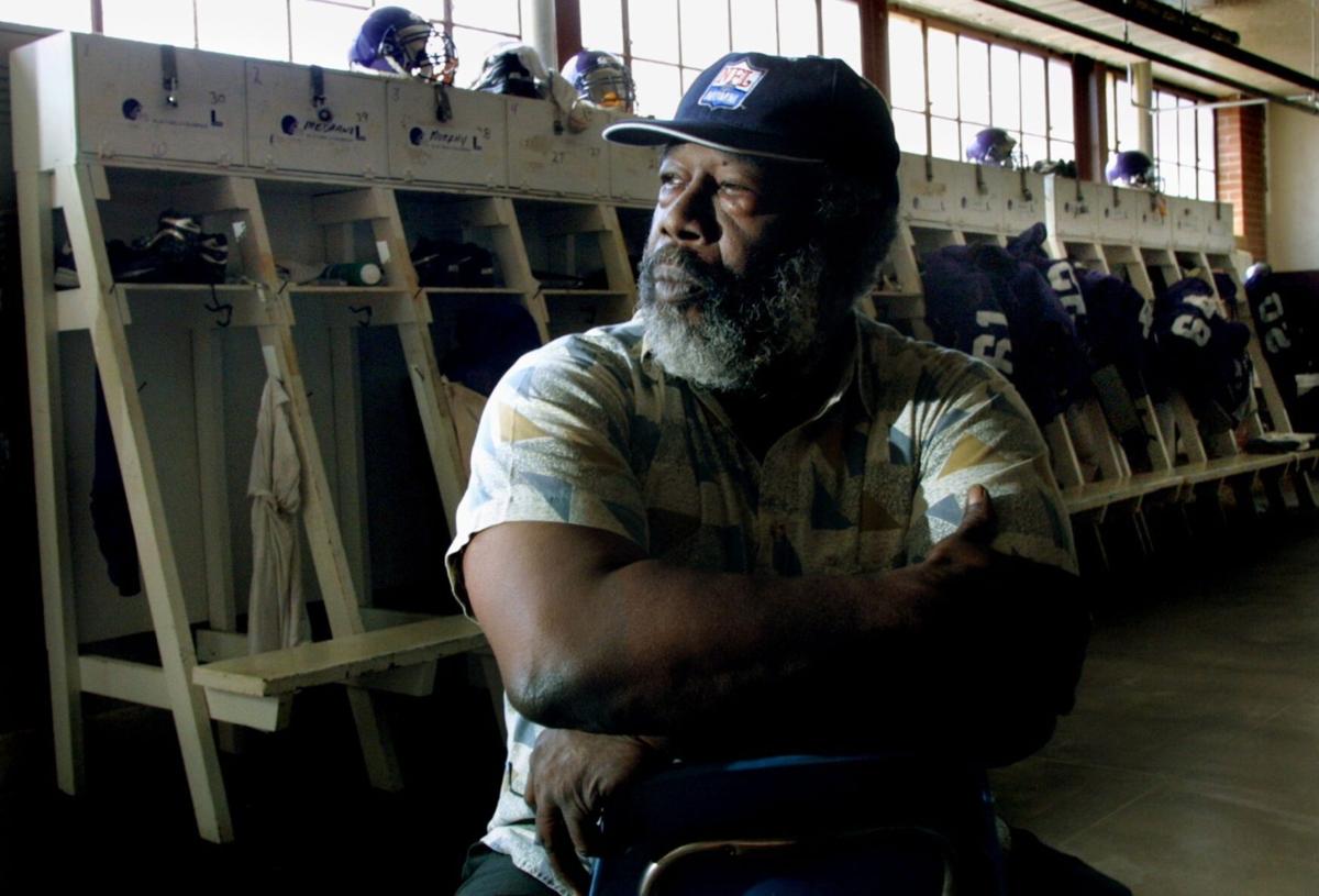 Abner Haynes, Leon King broke Texas’ college football color barrier ...