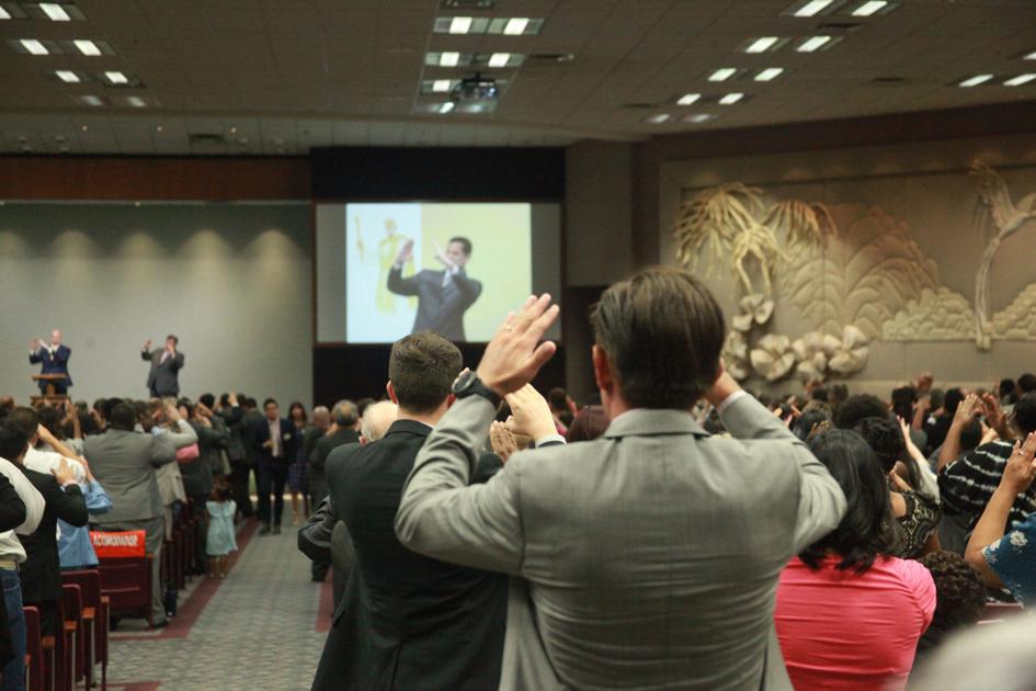 A look back at Jehovah's Witness conventions | | dentonrc.com
