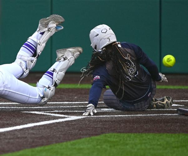 Roundup: Ryan softball team rolls past Denton; Guyer baseball upsets No ...