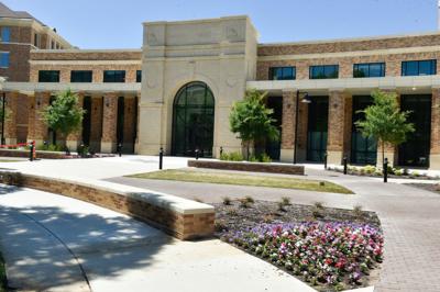 Native American perspective part of climate change talk | Education ...